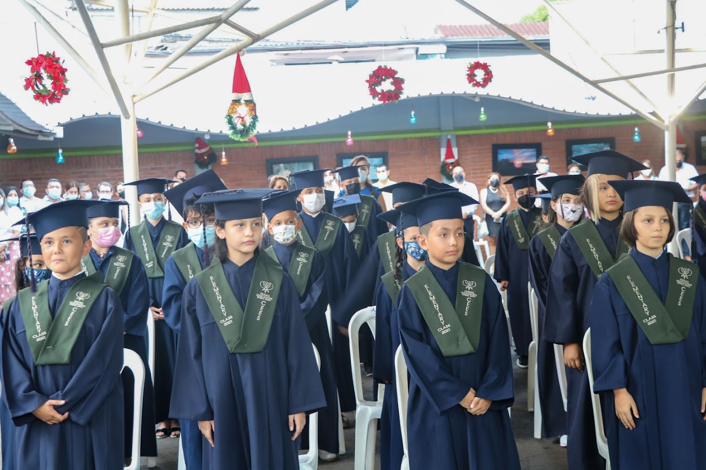 Ceremonia de graduación ciclo Elementary CEES 2021 - Ciudad Educadora ...